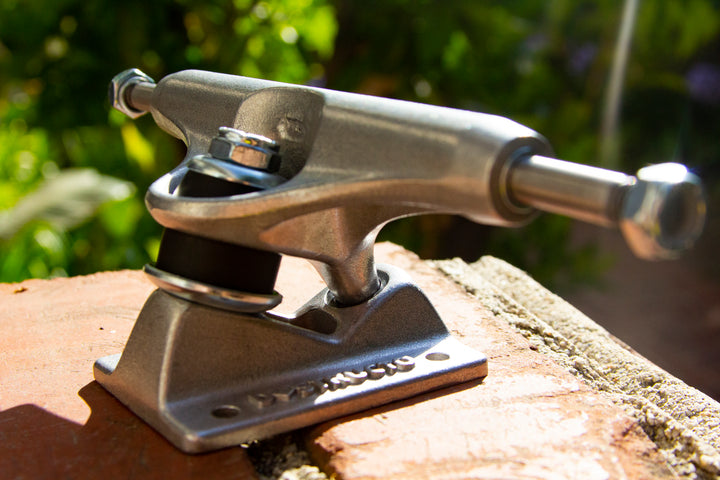 Destructo Skateboard Trucks – Destructo Trucks